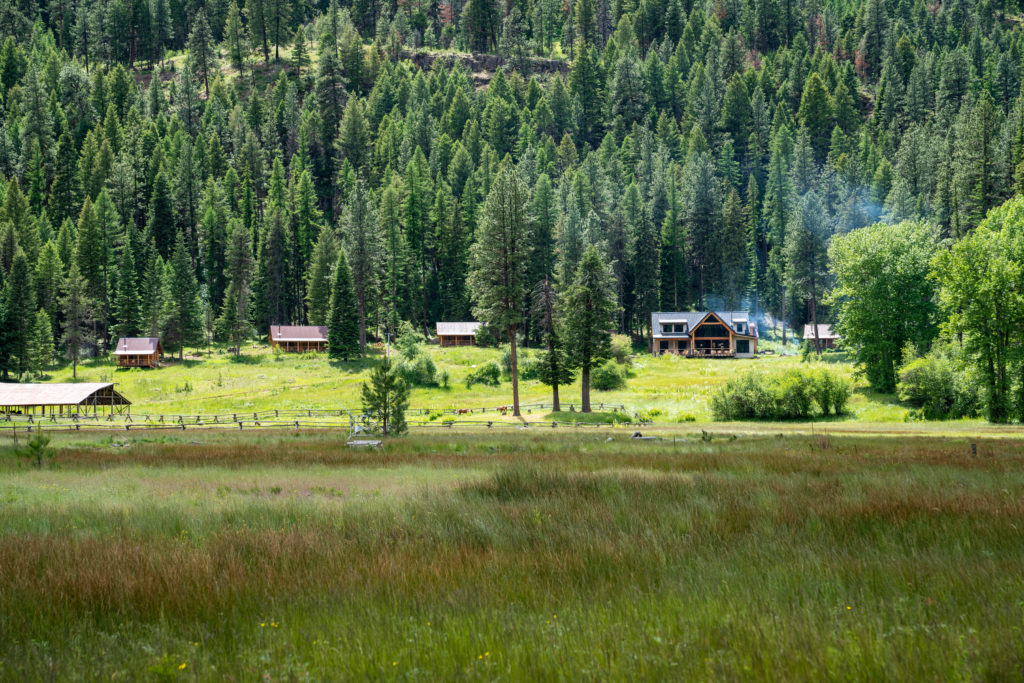 Backpacking to the Minam River Lodge - littlegrunts.com